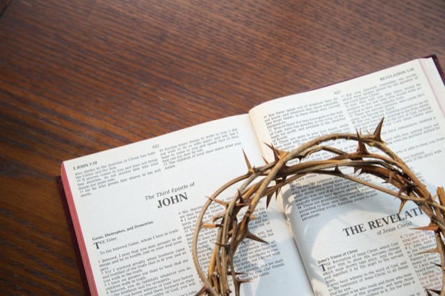 10 Bible Verses About Loving Your Brothers and Sisters in Christ
